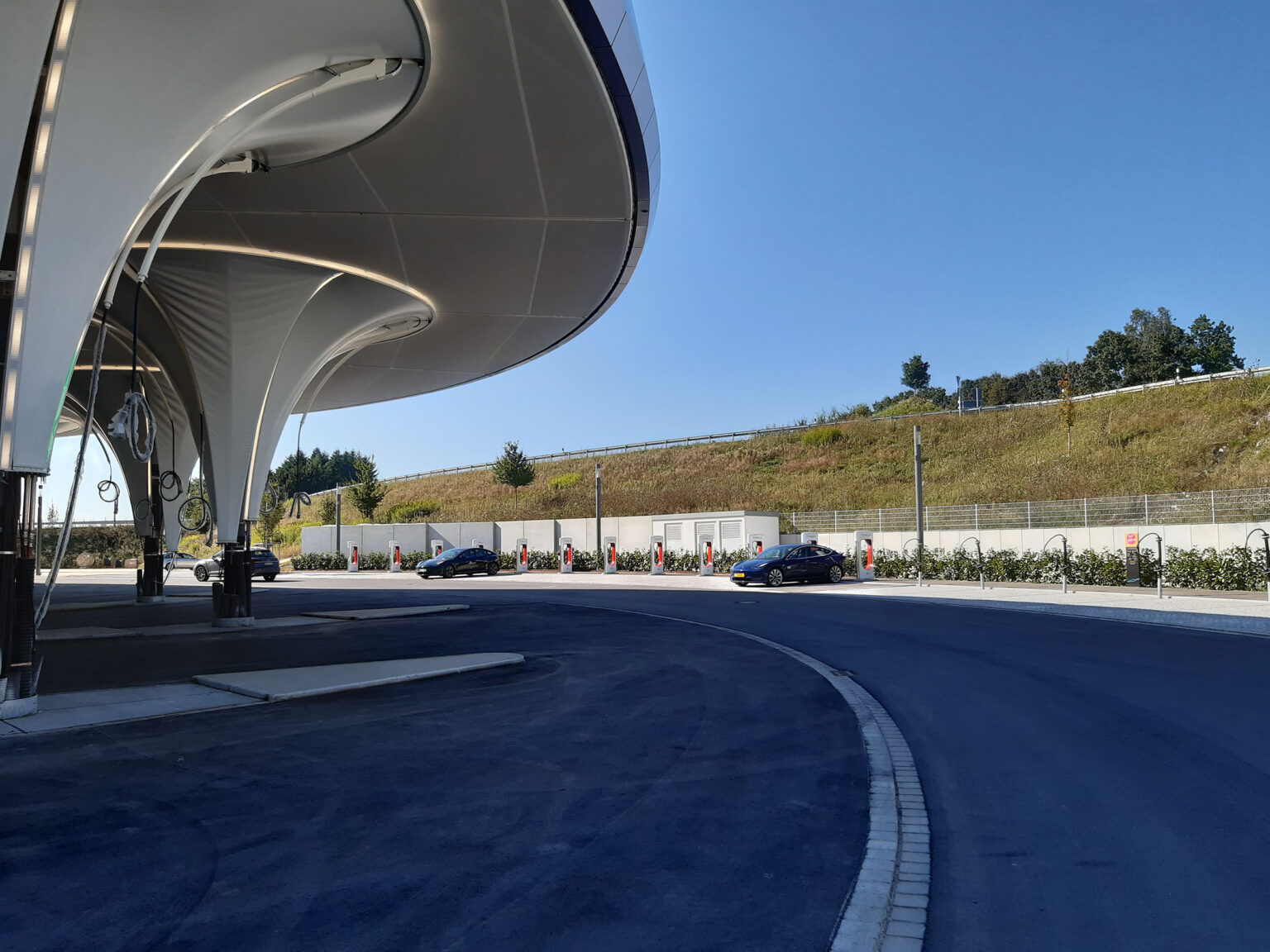 Ormazabal designs Europe's largest charging park’s connection to the ...